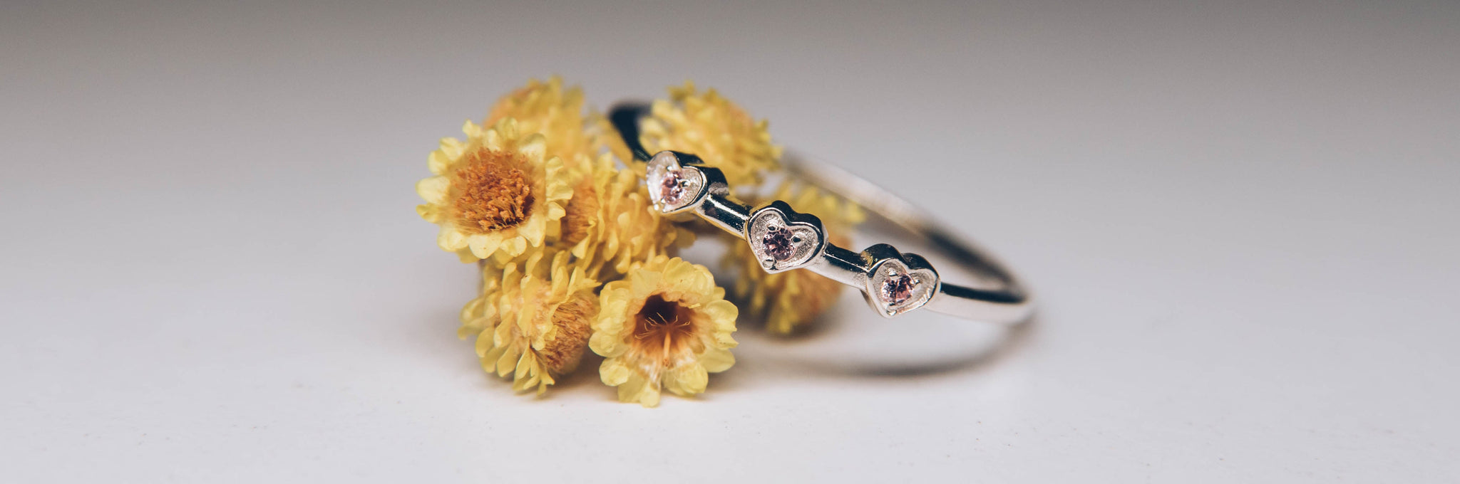 Unique Promise Rings for Women and Men | Wringsstore