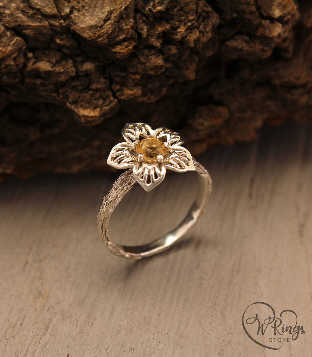 Silver Daffodil Ring with Citrine Gemstone | Wrings